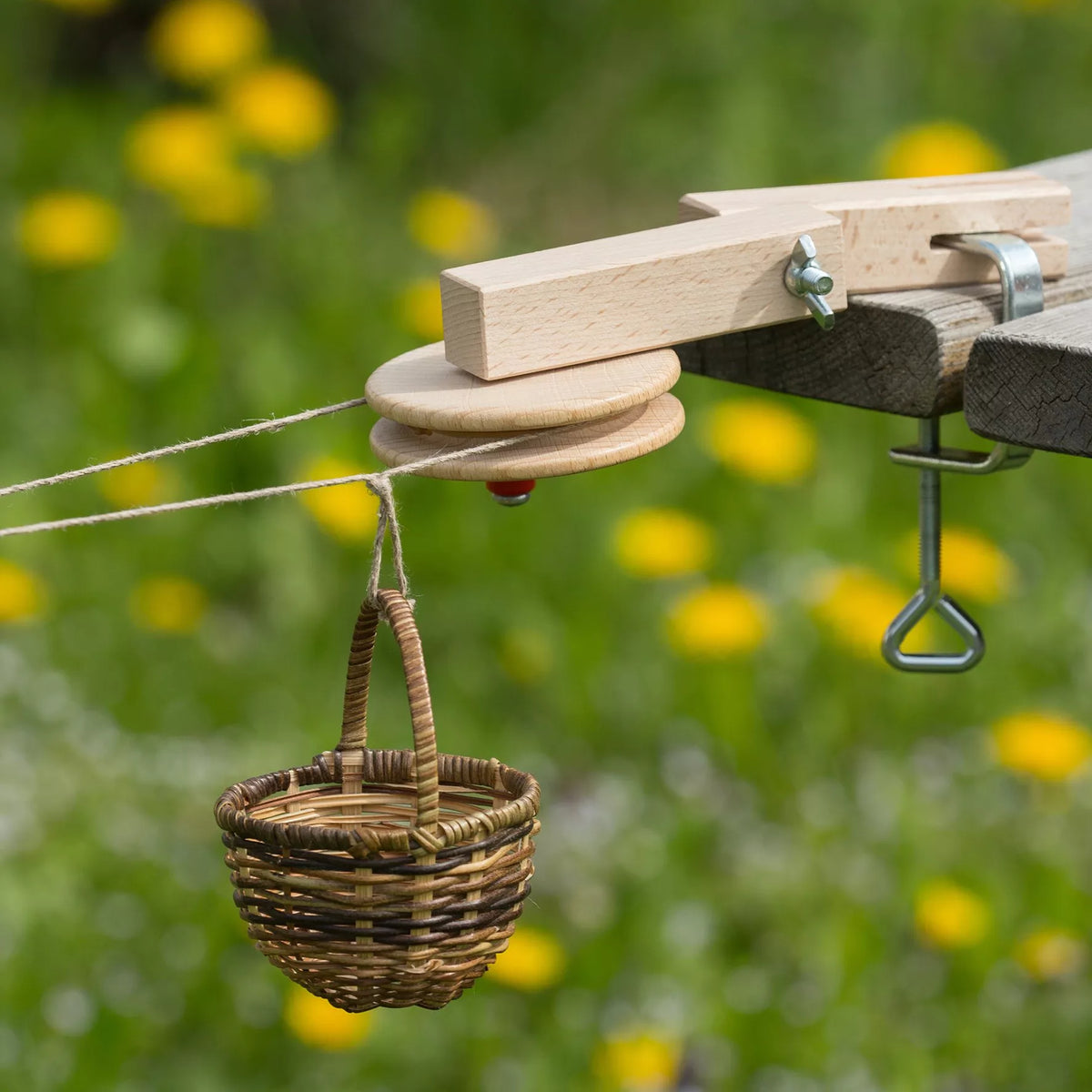 Cable car kit with baskets – Tiny Toy Shop